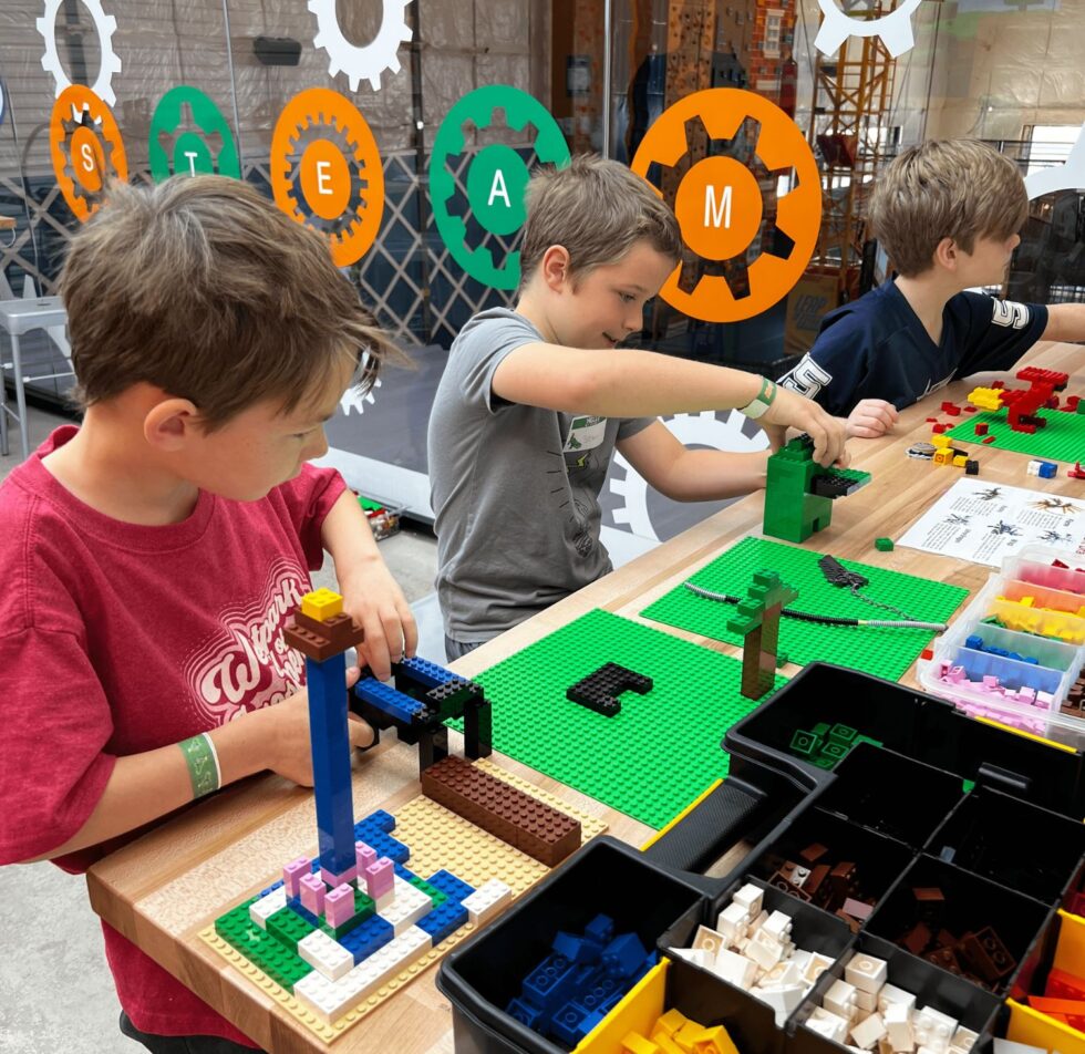 MINING & BUILDING: ADVANCED - Snapology