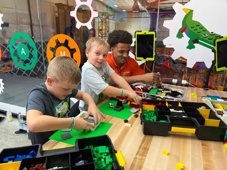 Finding Amazing STEAM Camps for Your Children - Snapology
